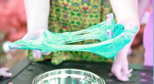 How to play with slime to keep your kids entertained | craft push